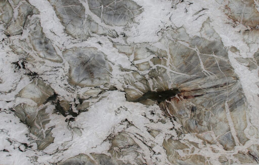 Paramount Fantasy | Tez Marble